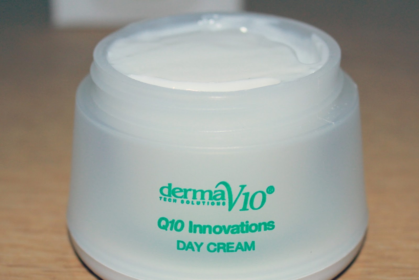 Derma V10 Day Cream | Poptarts Beauty